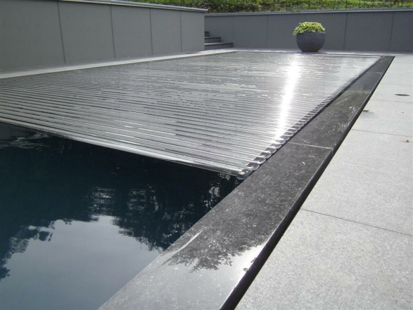 Poolabdeckung Rollladenabdeckung AquaTop Unterflur vollautomatischer
